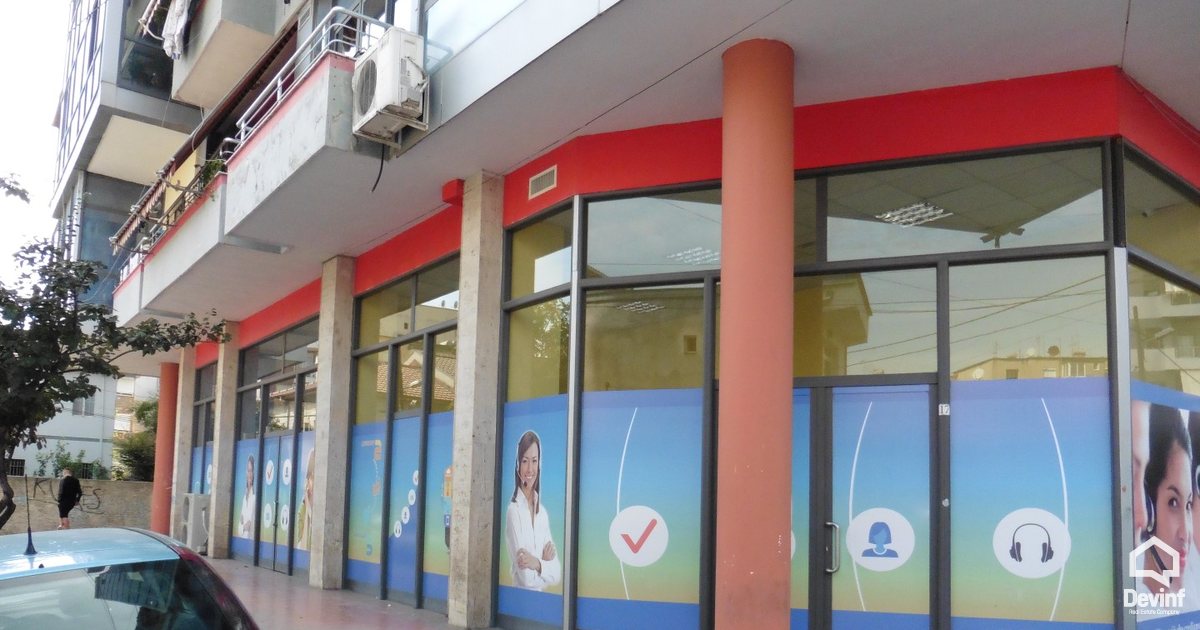 Tirane Shitje Dyqan Dyqani ndodhet prane Pazarit te Ri zyre dyqan